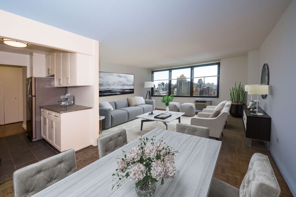 Apartments Gallery | Ruppert Yorkville Towers